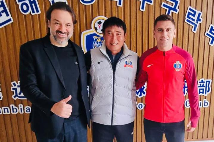De volta ao futebol da China, meia Ivo assina com Yanbian Longding ...
